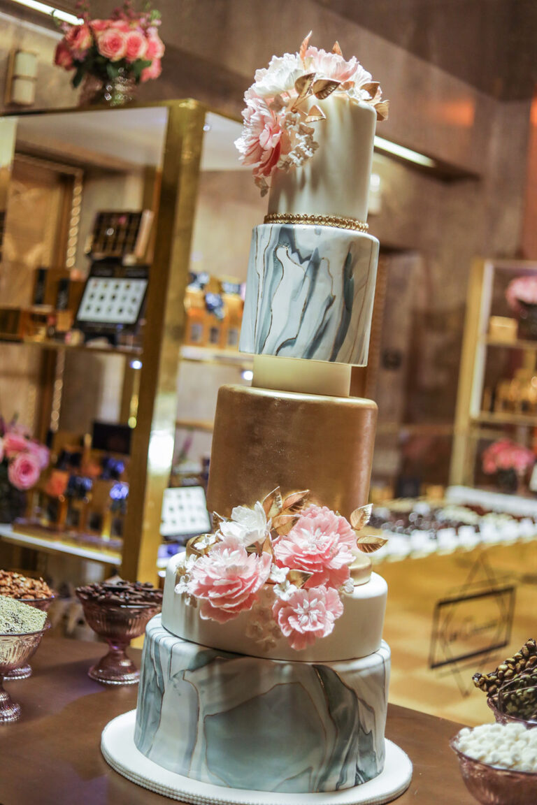 The best 2025 wedding cake trends - The DuPont Building