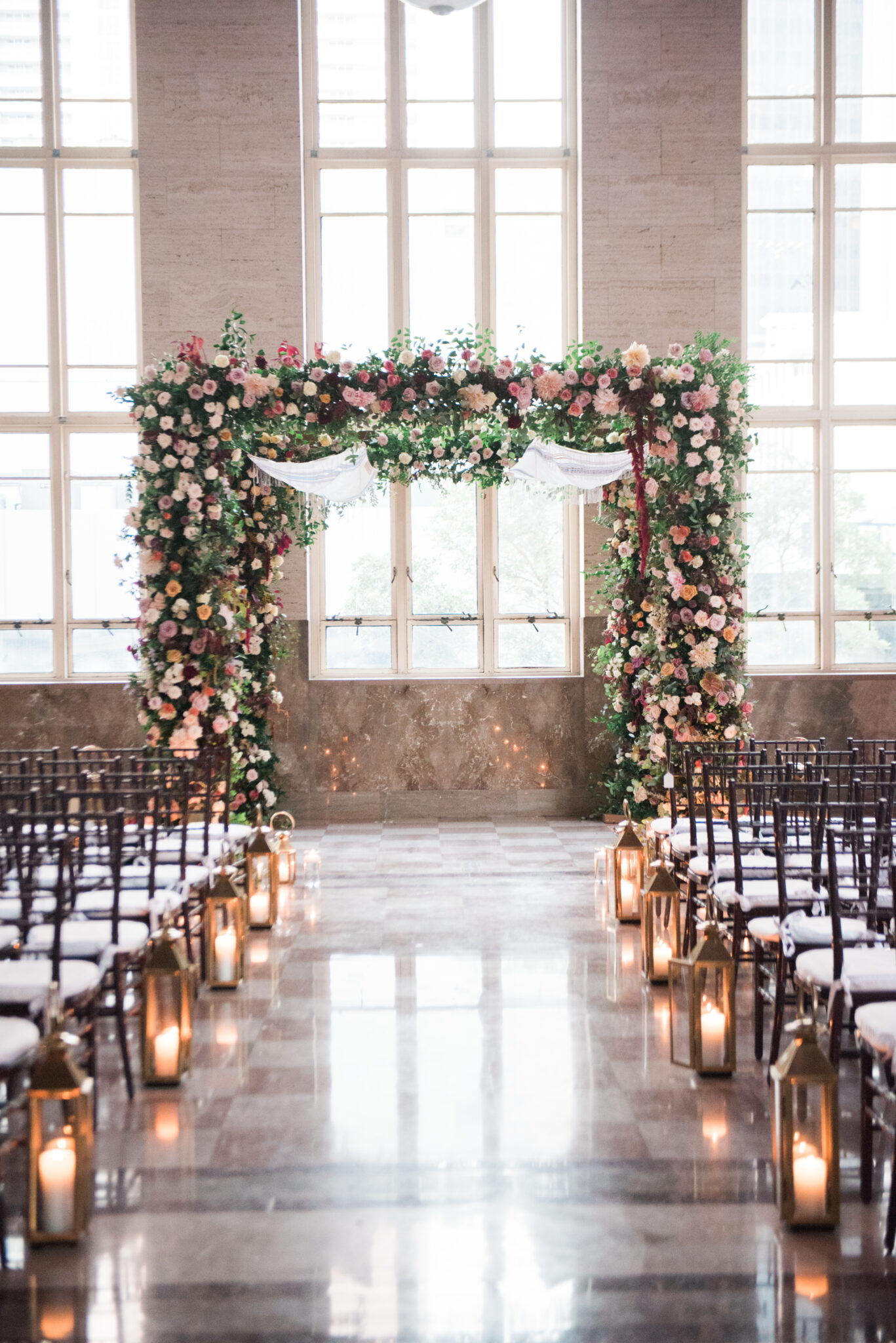 Indoor Aisle Inspiration at the Historic Alfred I. duPont Building ...